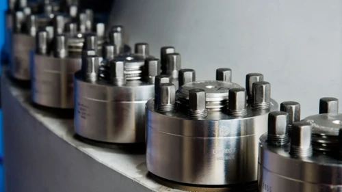 multi jackbolt tensioner